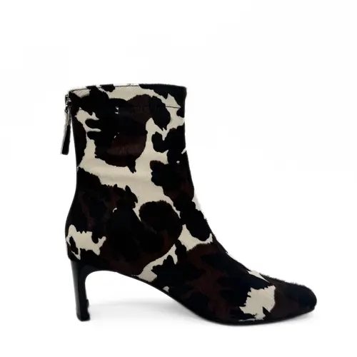 AMIE RAFA Harlow Cow Bootie