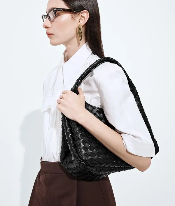 Bottega Veneta Intrecciato Leather Shoulder Bag - Black