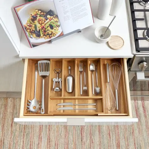 IDESIGN Expandable Acacia Wood Cutlery Drawer Organizer