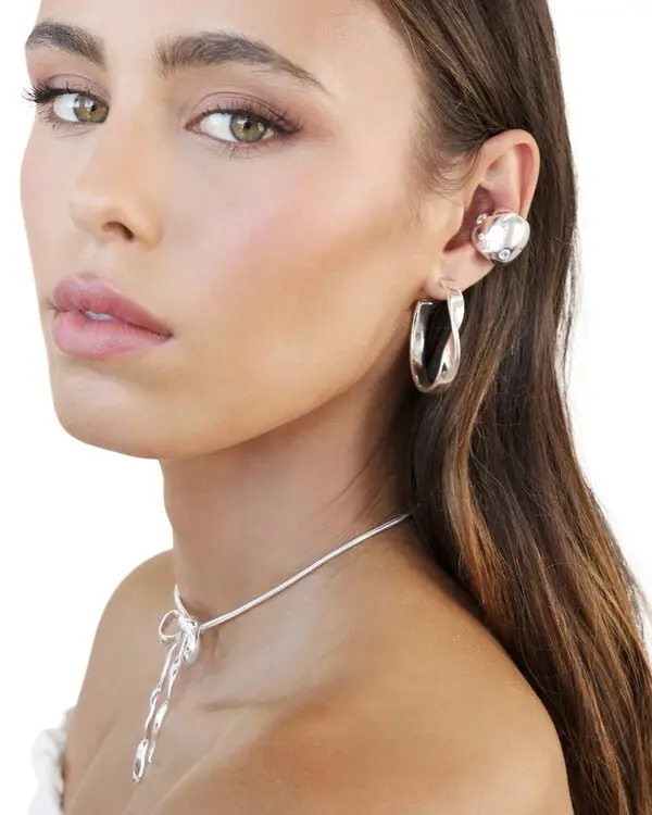 Ettika Twist Square Medium Hoop Earrings - Silver