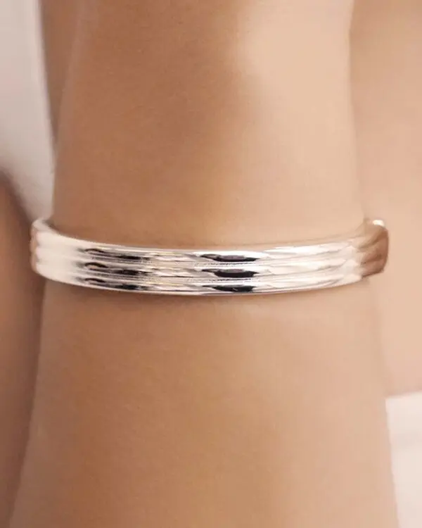 Ettika Multirow Stacking Bangle Bracelet - Silver