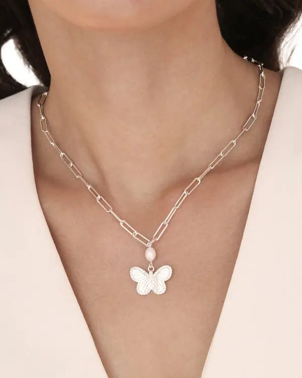 Ettika Interlocking 18k Plated Chain Necklace - Silver