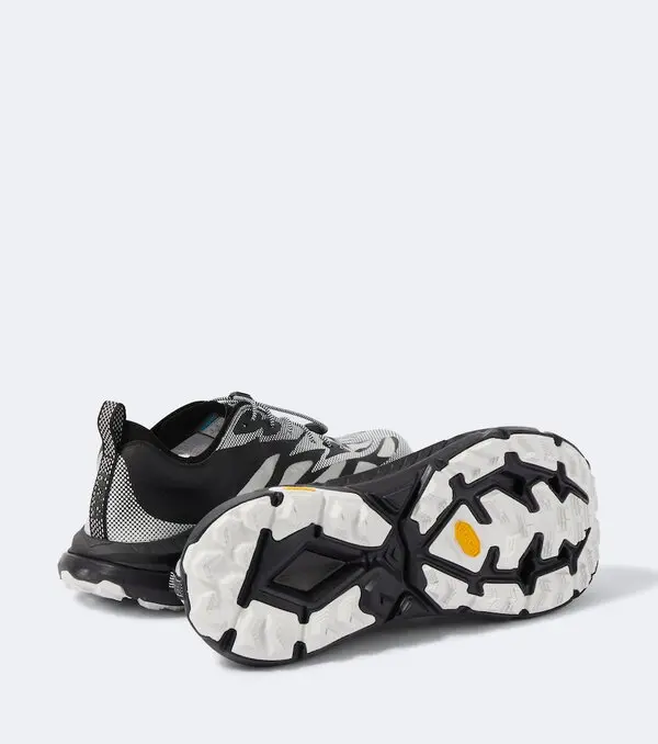 Hoka One One Mafate Speed 4 Lite Sneakers - Black