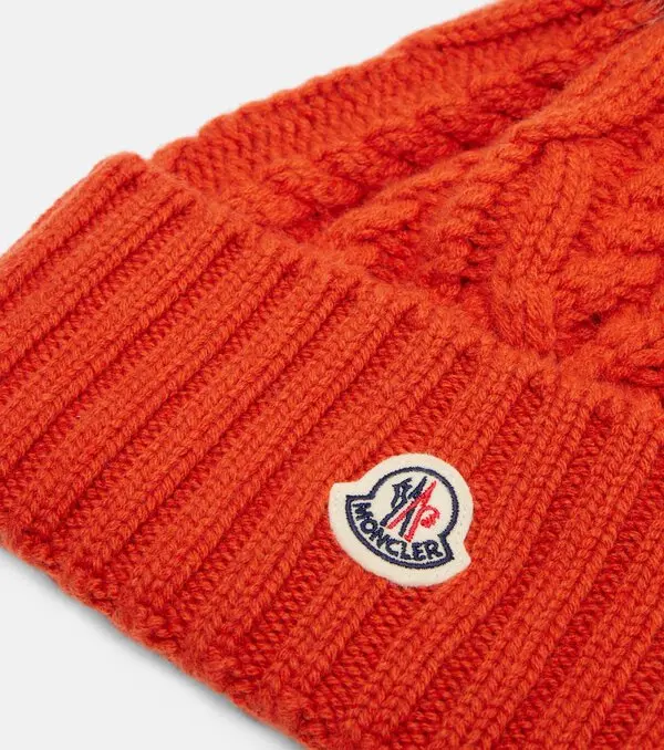 Moncler Cable-knit Cashmere And Wool-blend Beanie - Red