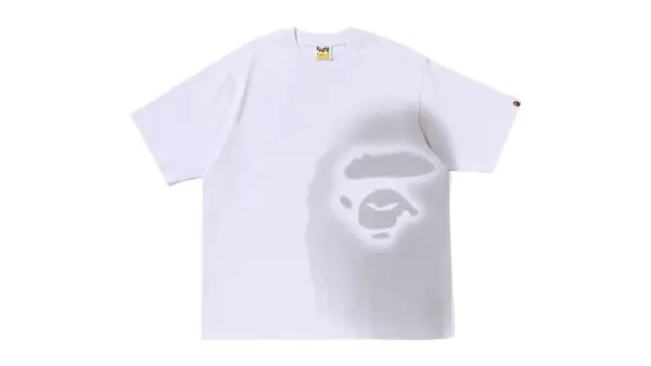 A BATHING APE Spray Print Ape Head Relaxed Fit I Tee Shirt - White