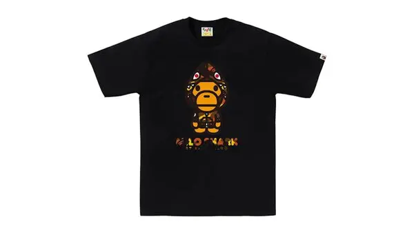 A BATHING APE 1st Camo Milo Shark Fzh Tee Shirt - Black/orange