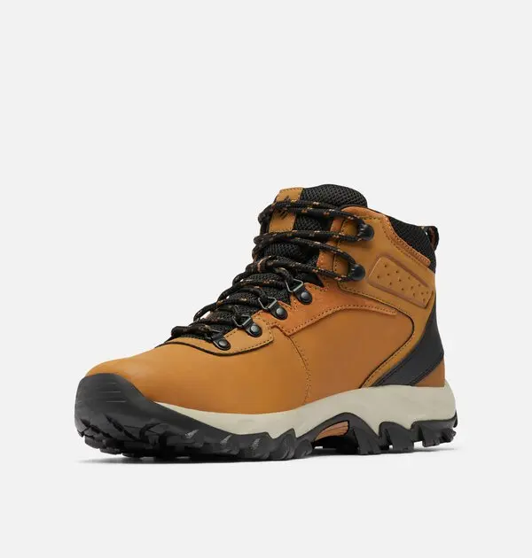 Columbia Men’s Newton Ridge™ Plus Ii Waterproof Hiking Boot - Elk, Black