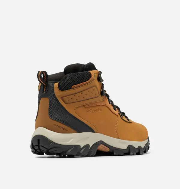 Columbia Men’s Newton Ridge™ Plus Ii Waterproof Hiking Boot - Elk, Black