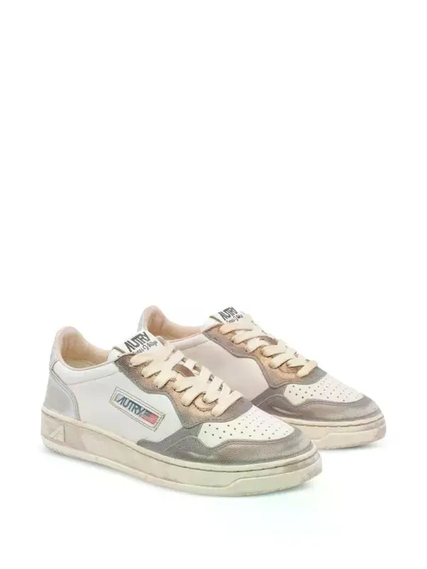 AUTRY Medalist Leather Sneakers - Grey