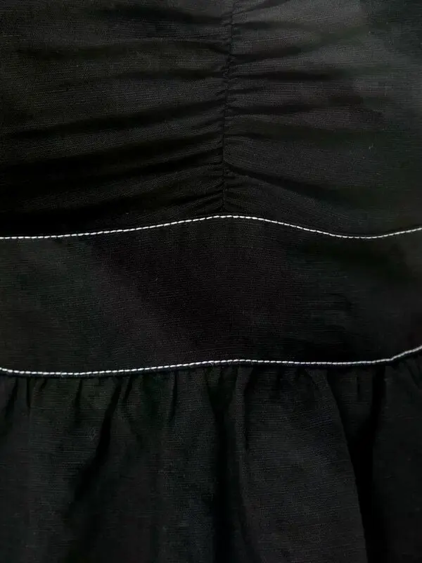 NOTES DU NORD Cross-back Sleeveless Blouse