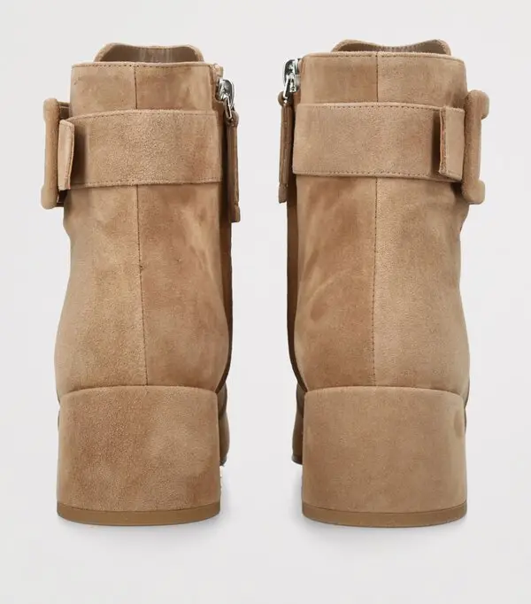ROGER VIVIER Très Vivier Ankle Boots 45