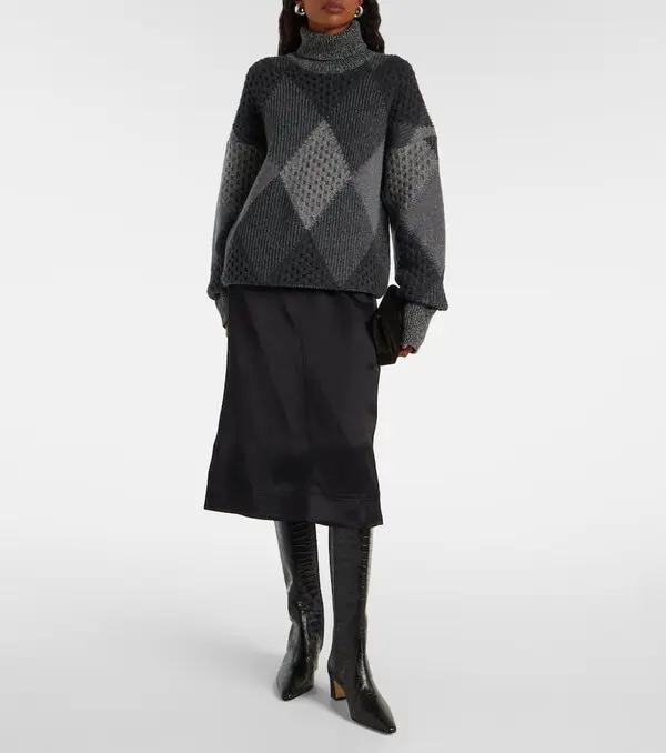 Manolo Blahnik Penelope Leather Knee-high Boots
