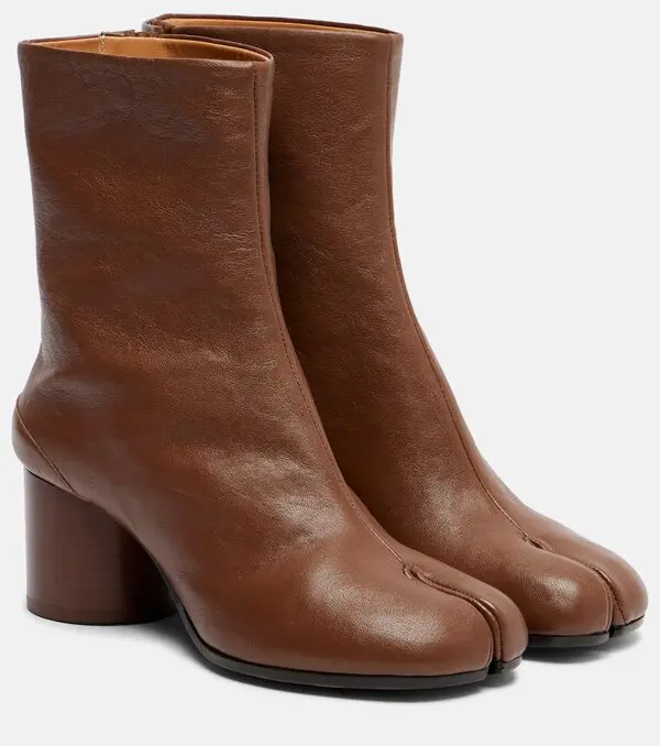 MAISON MARGIELA Tabi 60 Leather Ankle Boots - Brown