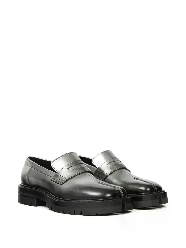 MAISON MARGIELA Tabi Leather Loafers - Silver