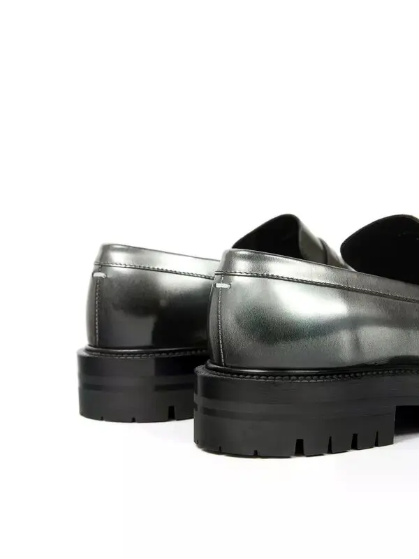 MAISON MARGIELA Tabi Leather Loafers - Silver