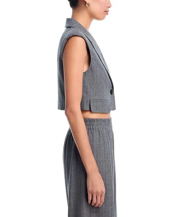 Aqua Cropped Sleeveless Vest