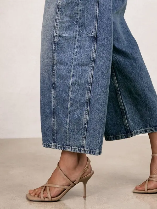 Good American Oversized Barrel Jeans