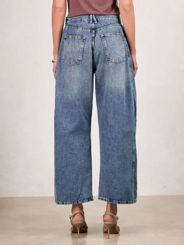 Good American Oversized Barrel Jeans