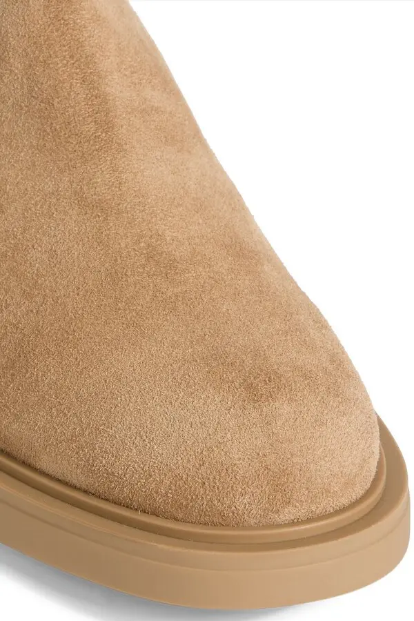 GIANVITO ROSSI Lexington Suede Ankle Boots - Sand