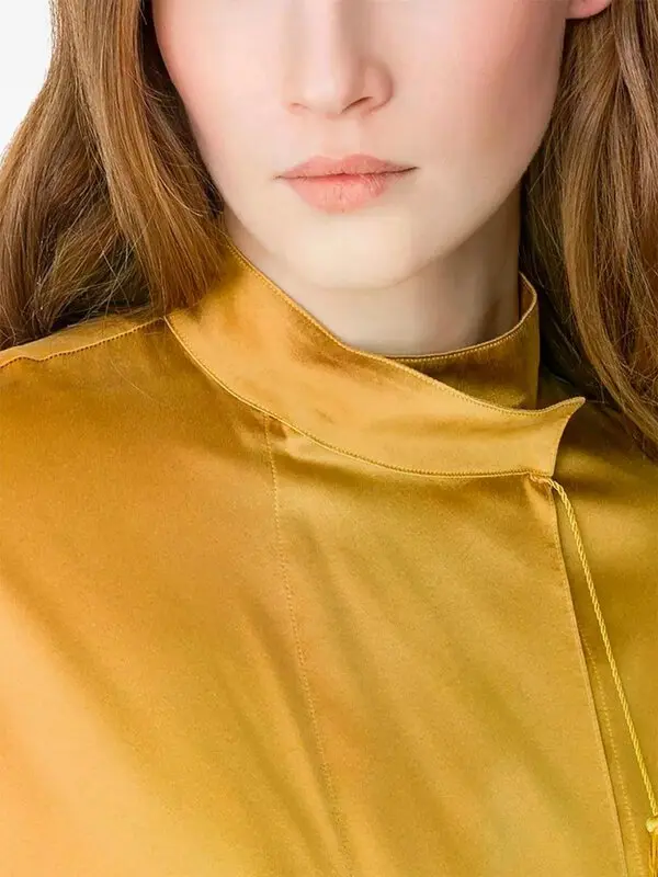 FORTE_FORTE Tassel-neck Blouse