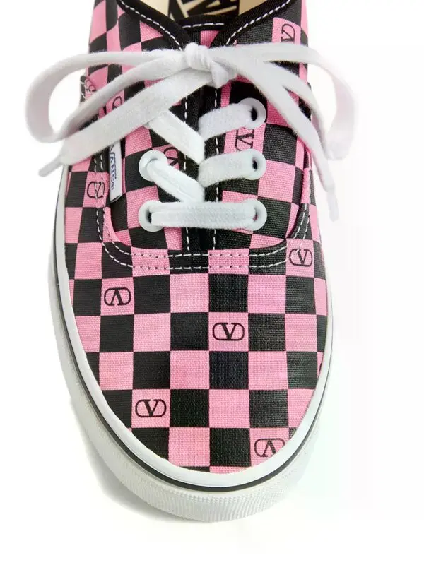 Valentino Garavani X Vans Low-top Fabric Sneakers With Vlogo Checkerboard Print - Pink