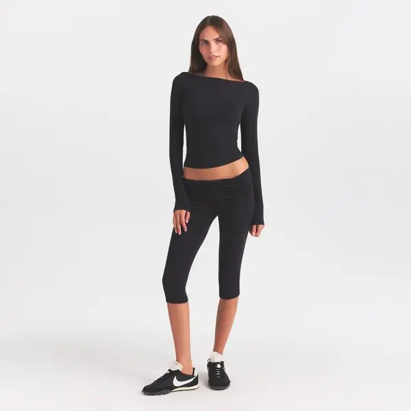 SKIMS Foldover Capri In Cotton Jersey - Soot