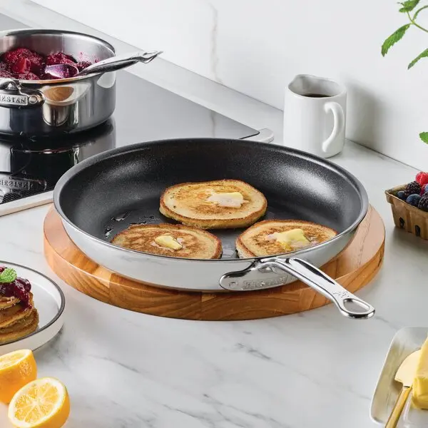 HESTAN Probond Luxe 11 Professional Clad Stainless Steel Skillet With Titum Nonstick - Silver