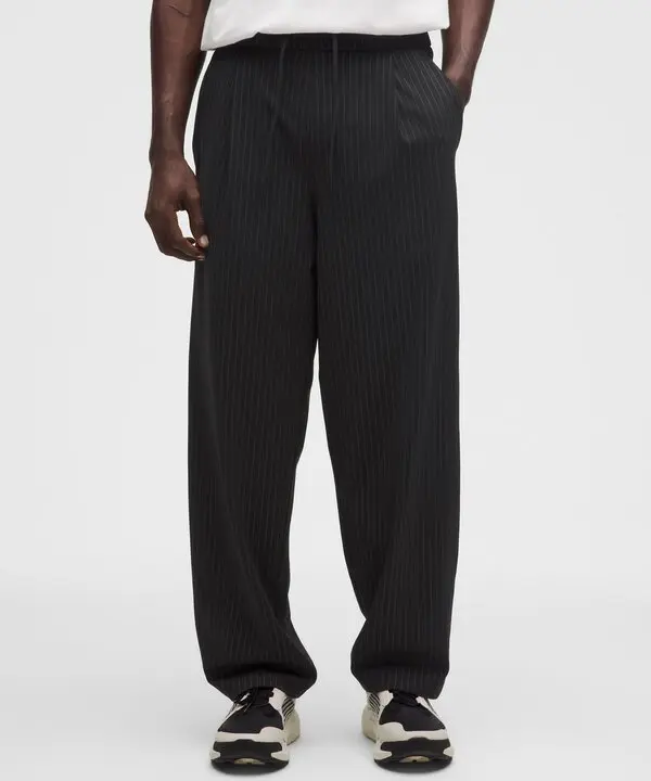 Lululemon Daydrift Relaxed-fit Pleated Trouser - Black/white