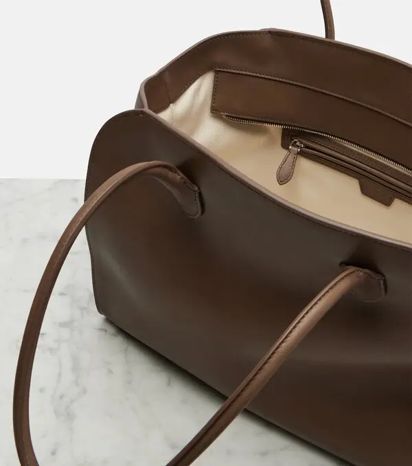THE ROW Marlo Leather Tote Bag - Brown