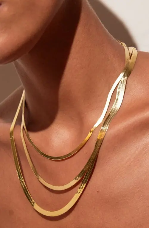 AURATE Herringbone Chain Necklace - Yellow