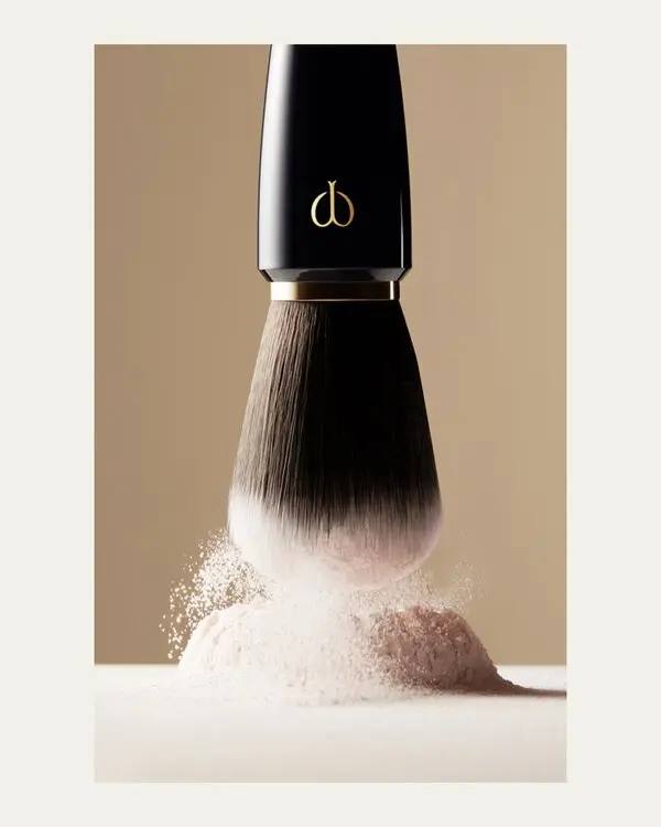 CLE DE PEAU BEAUTE Translucent Loose Powder - Light Medium