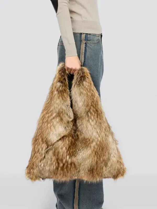 MAISON MARGIELA Faux Fur Tote Bag - Multicolor