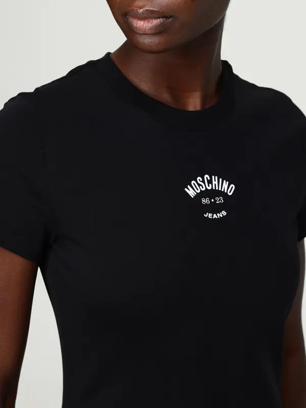 Moschino T-shirt With Logo Detail - Black