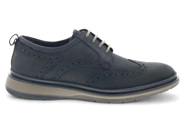 Clarks Chantry Wing Nubuck Oxford