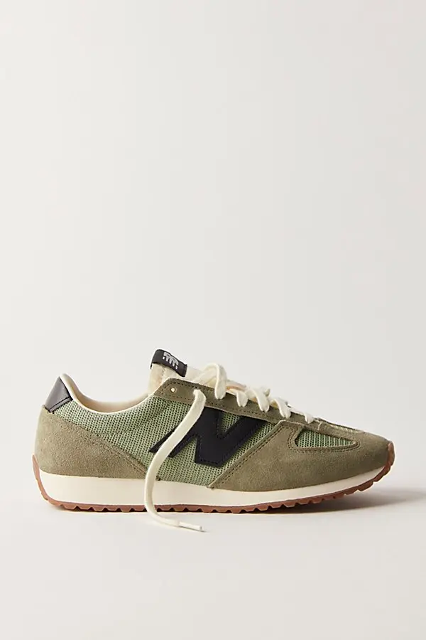 NEW BALANCE 471 Athletic Sneakers - Green