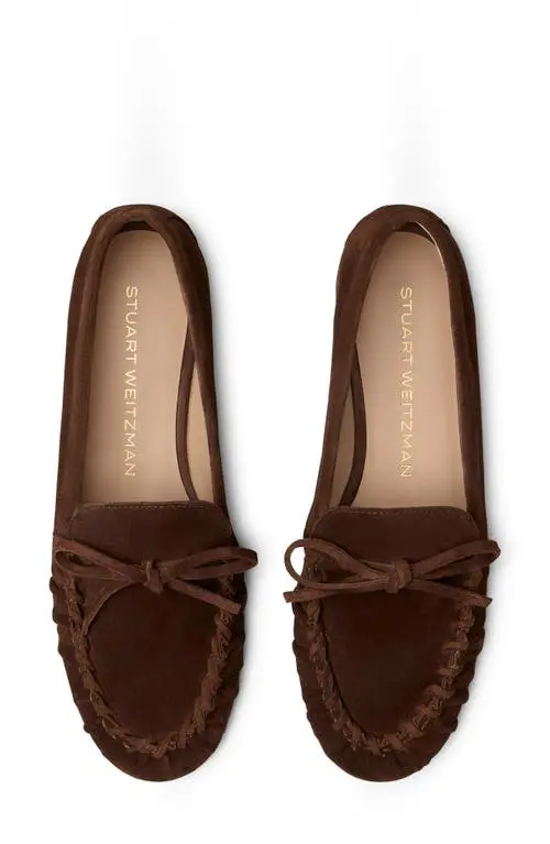 STUART WEITZMAN Britt Bow Loafer - Walnut