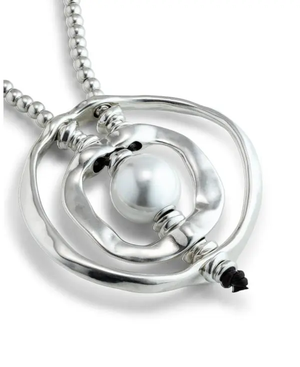 UNODE50 Pearl Drop Pendant Necklace