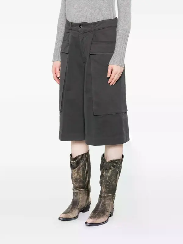 TRUE AVENUE Bermuda Shorts