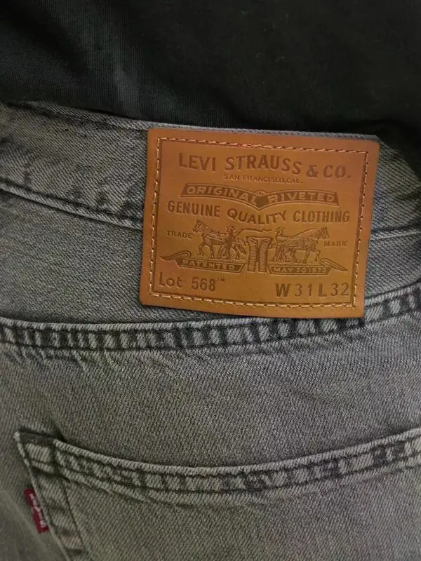 LEVI'S 568 Loose-fit Jeans