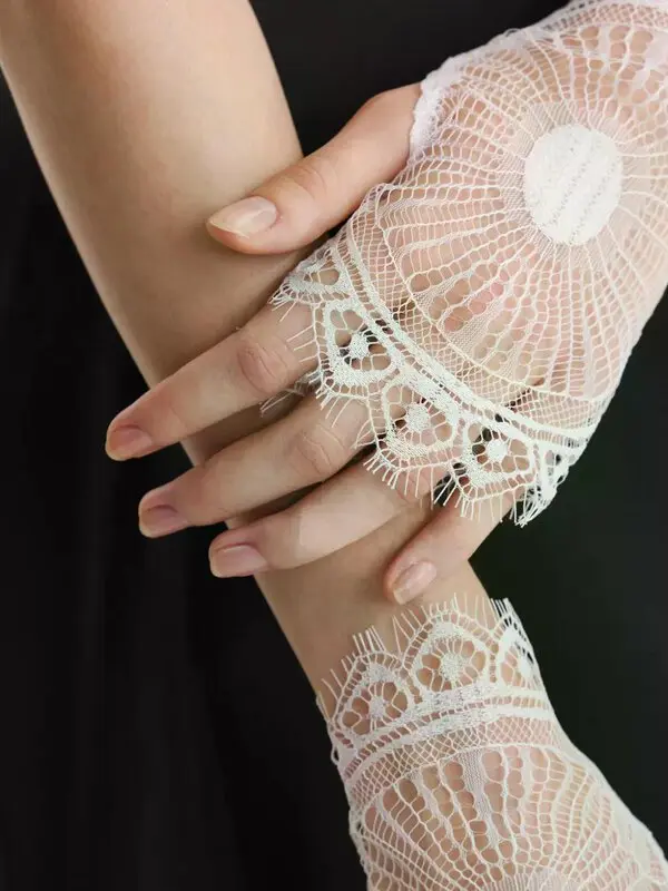 2310 STUDIO Lace Fingerless Gloves