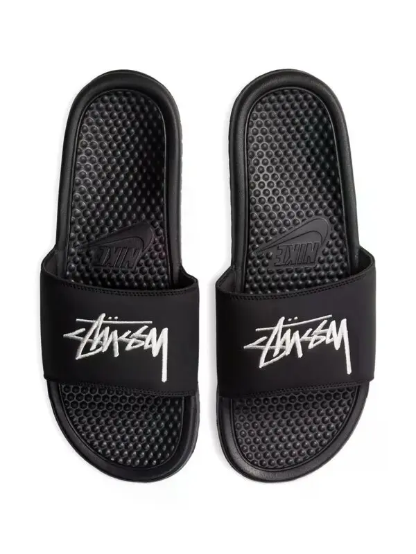 Nike Benassi Slides - Black