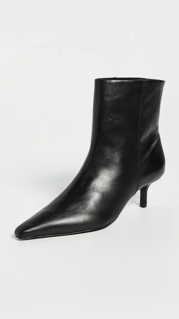 BLACK SUEDE STUDIO - Harlow Leather Boots