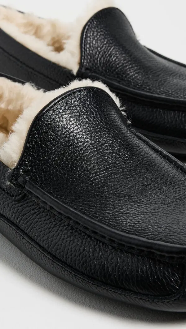 UGG Ascot Leather Slippers - Black