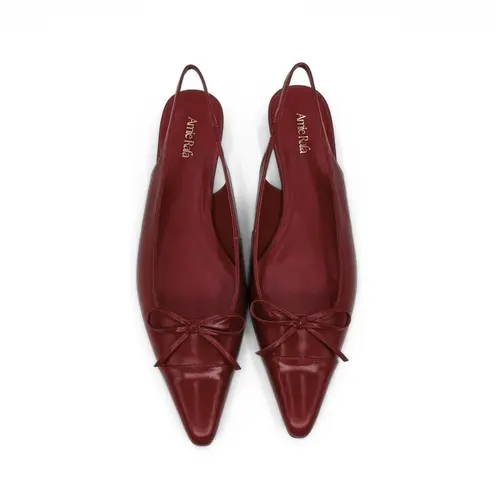 AMIE RAFA Montecito Kitten Heels - Burgundy