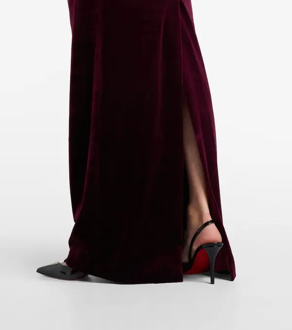 Monique Lhuillier Strapless Velvet Gown
