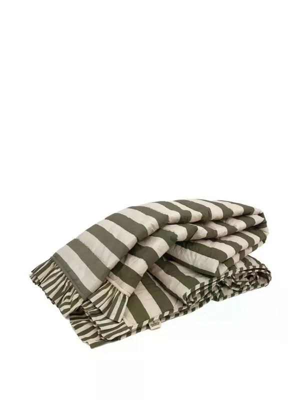 AMUSE LA BOUCHE Striped Ruffled Quilt
