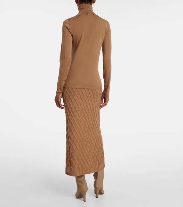 Max Mara Saluto Virgin Wool Turtleneck Sweater - Beige
