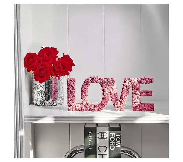 VALERIE PARR HILL 12' Rosette 'love' Sign Valerie - One-color