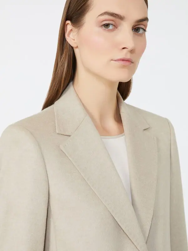 Max Mara Single-breasted Wool Broadcloth Blazer - Beige