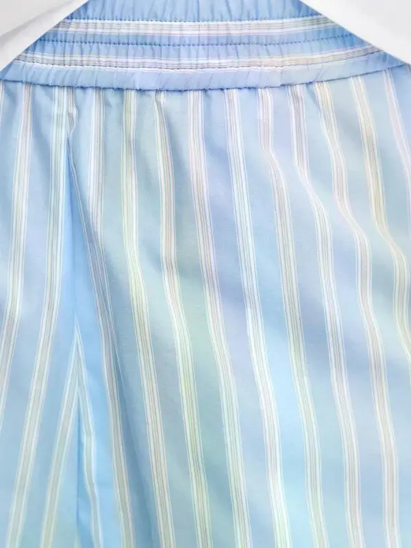 IVY OAK Striped Short Shorts